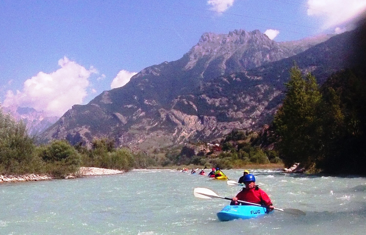 Septembre: Pratiquer le kayak toute l’année – Bourg Canoe Kayak Eaux Vives
